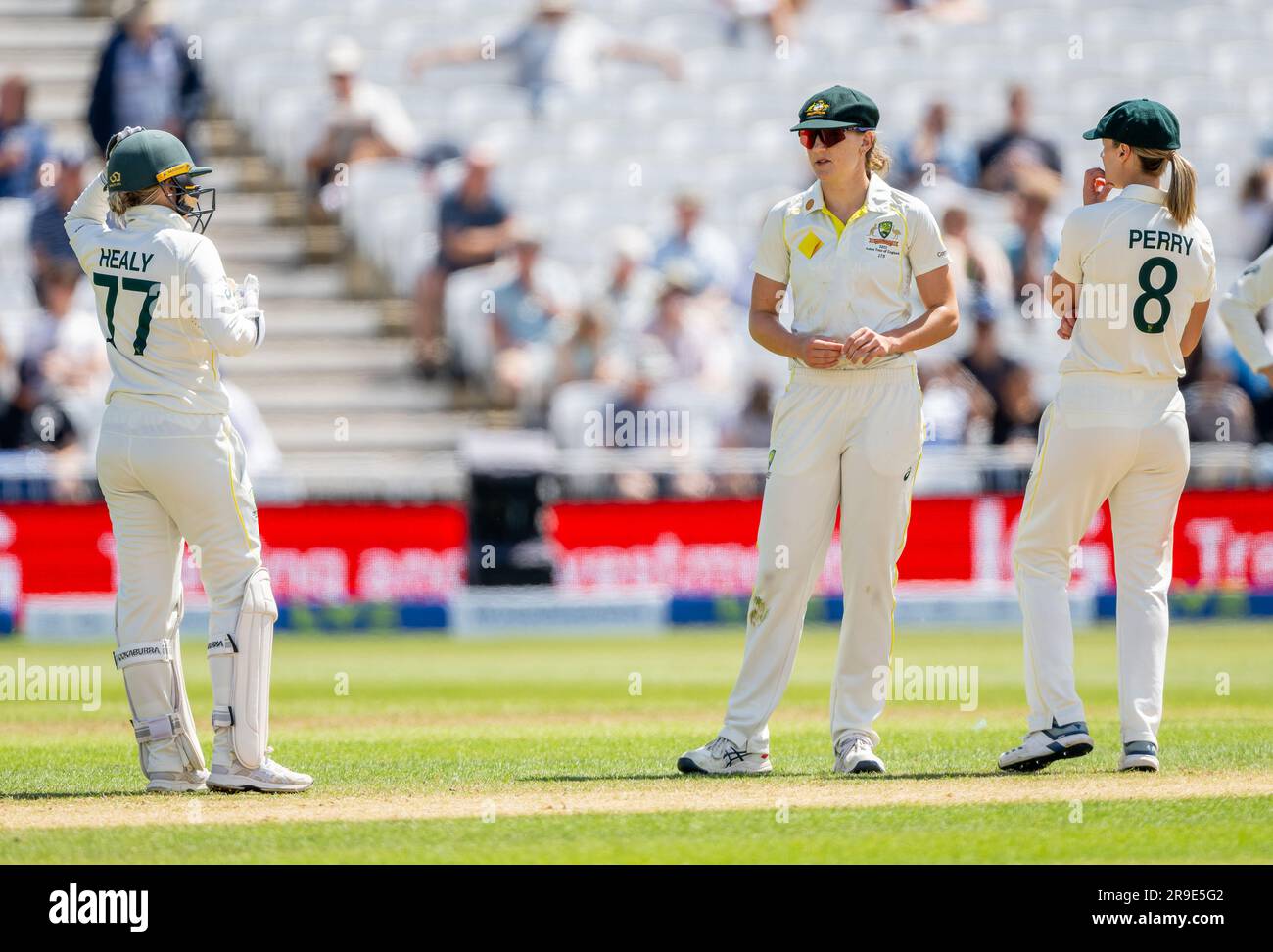 Australia captain Alyssa Healy, Annabel Sutherland and Ellyse Perry in ...