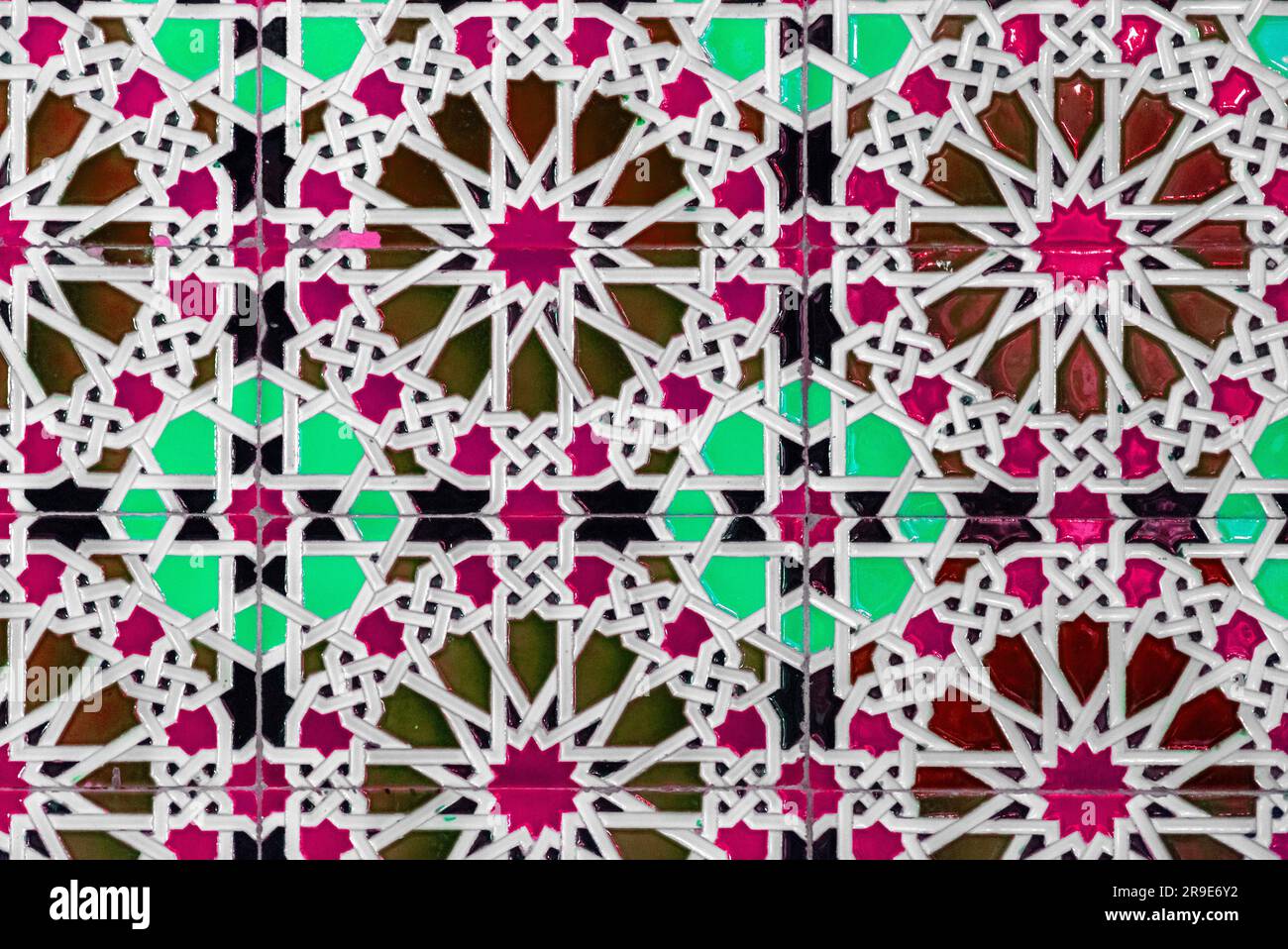 Moorish islamic tile design close up texture background found in the ...