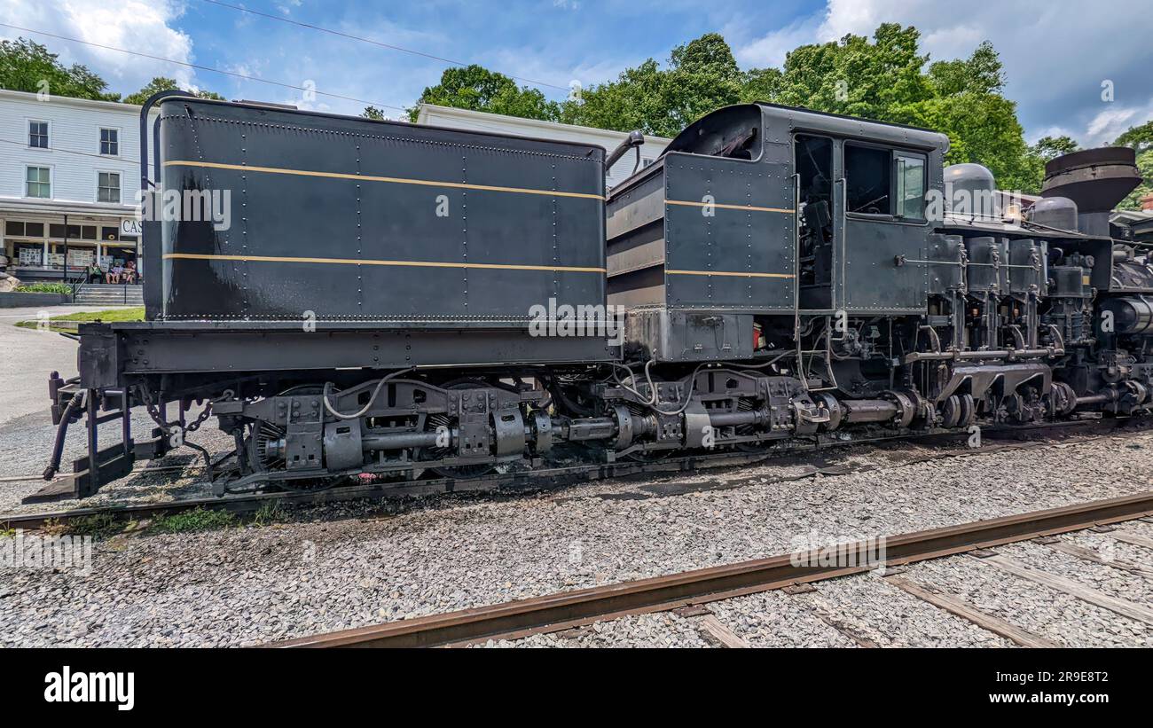 An aged locomotive on railroad tracks Stock Photo - Alamy