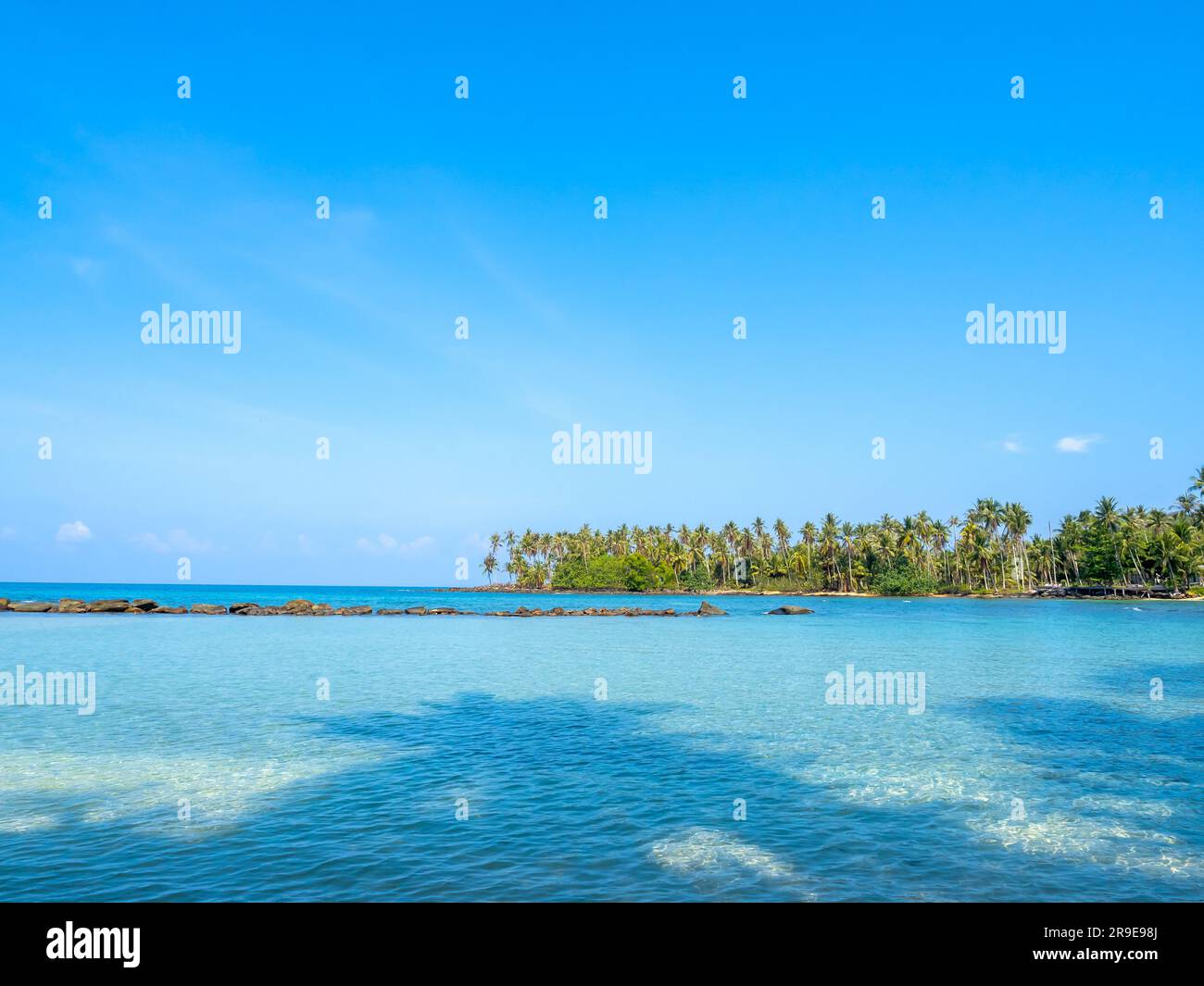 Bright seascape background on sunny day. Summer background with ...