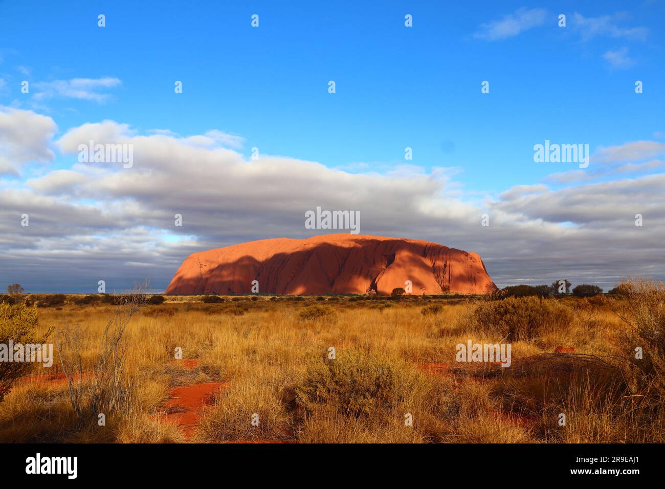 Path trekking ayers rock hi-res stock photography and images - Alamy