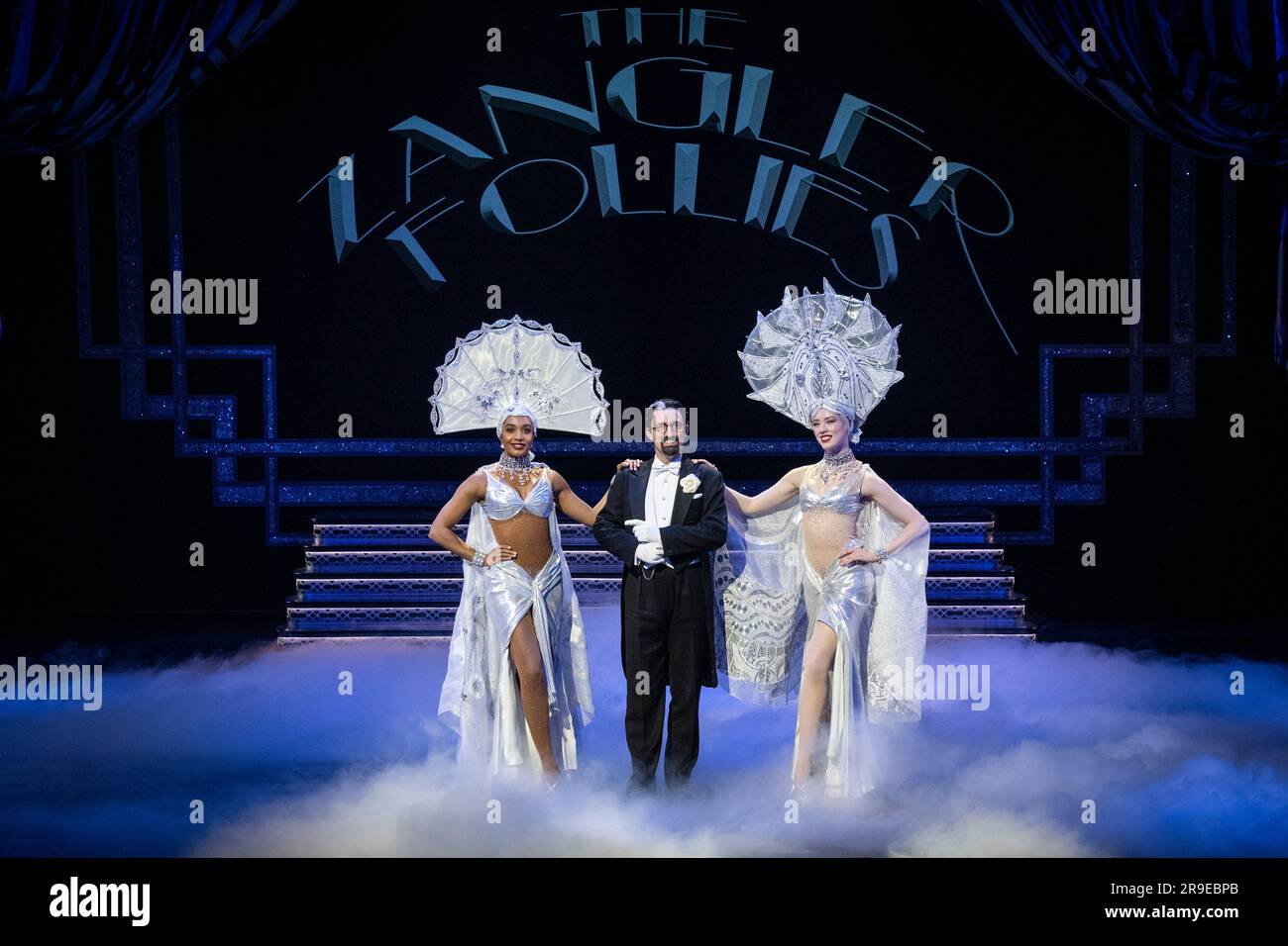 London, UK. 26 June 2023. (C) Tom Edden as Bela Zangler joined by ...