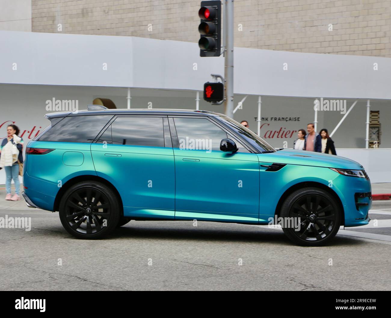 Range rover velar suv hi-res stock photography and images - Alamy