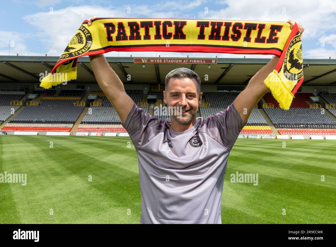 New signing Scott Robinson. Partick Thistle secure new naming rights ...
