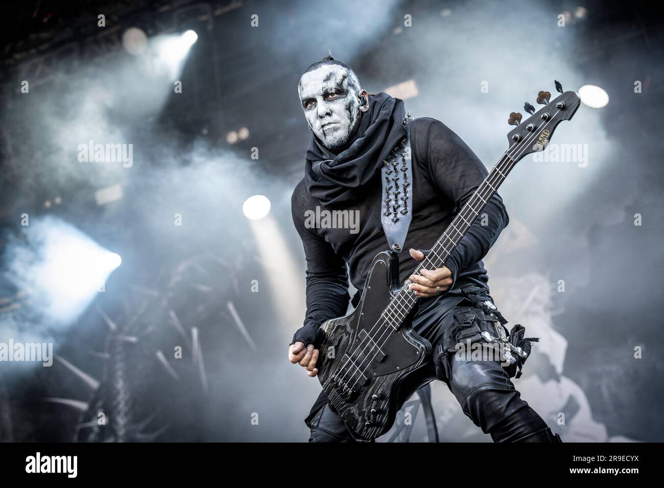 Orion bass player hi-res stock photography and images - Alamy