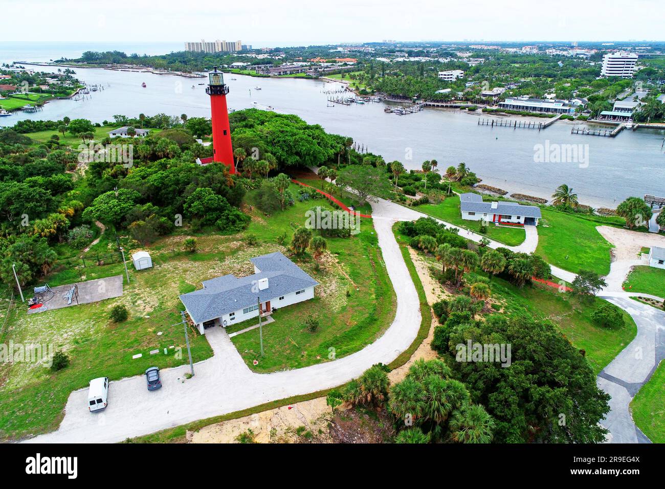 Jupiter Florida Inlet Lighthouse in Jupiter USA Stock Photo - Alamy