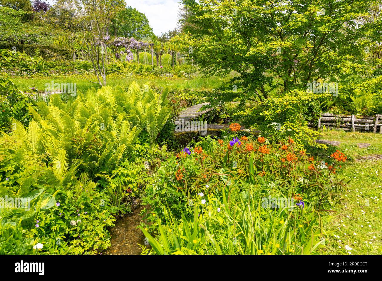 Heale House and gardens, Middle Woodford, Salisbury, Wiltshire, England ...