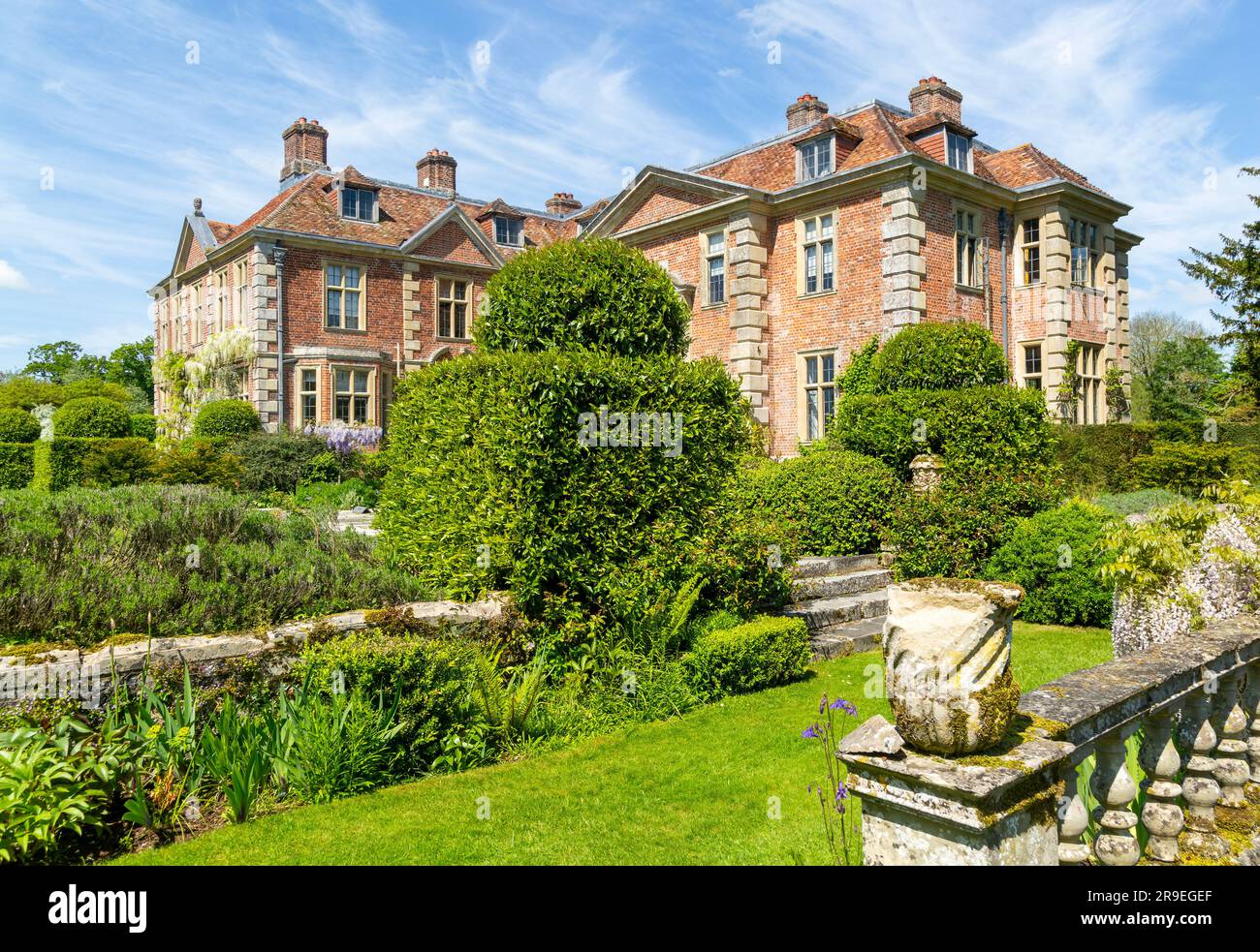 Heale House and gardens, Middle Woodford, Salisbury, Wiltshire, England ...