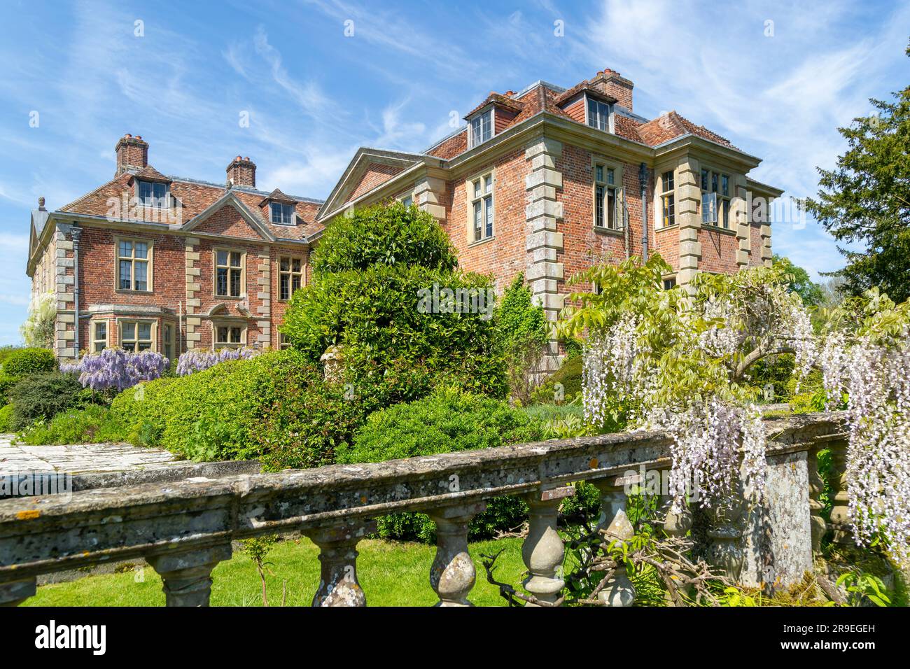 Heale house hi-res stock photography and images - Alamy