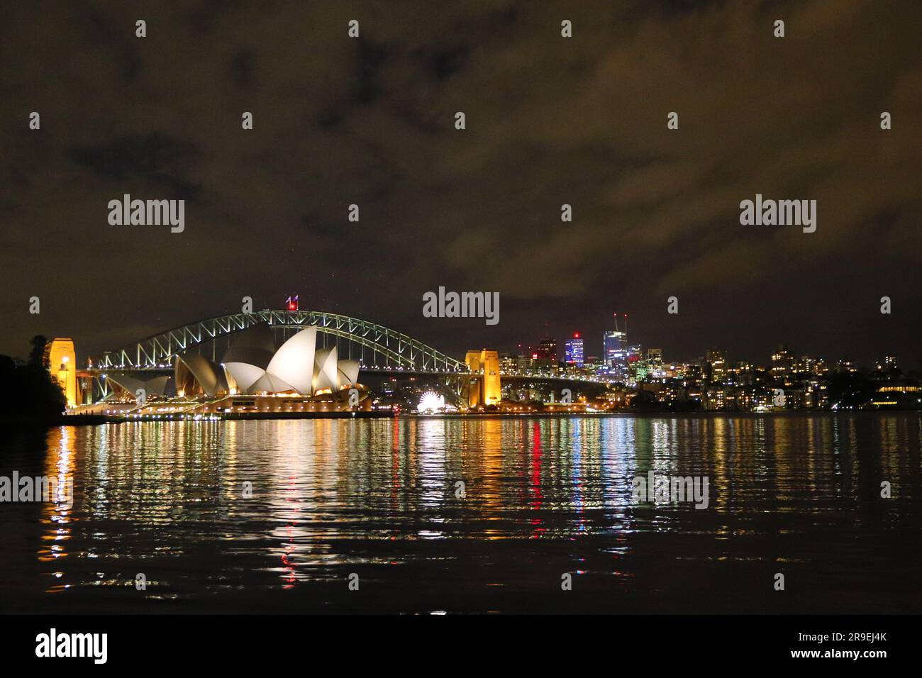 Sydney city center and opera house panorama hi-res stock photography ...