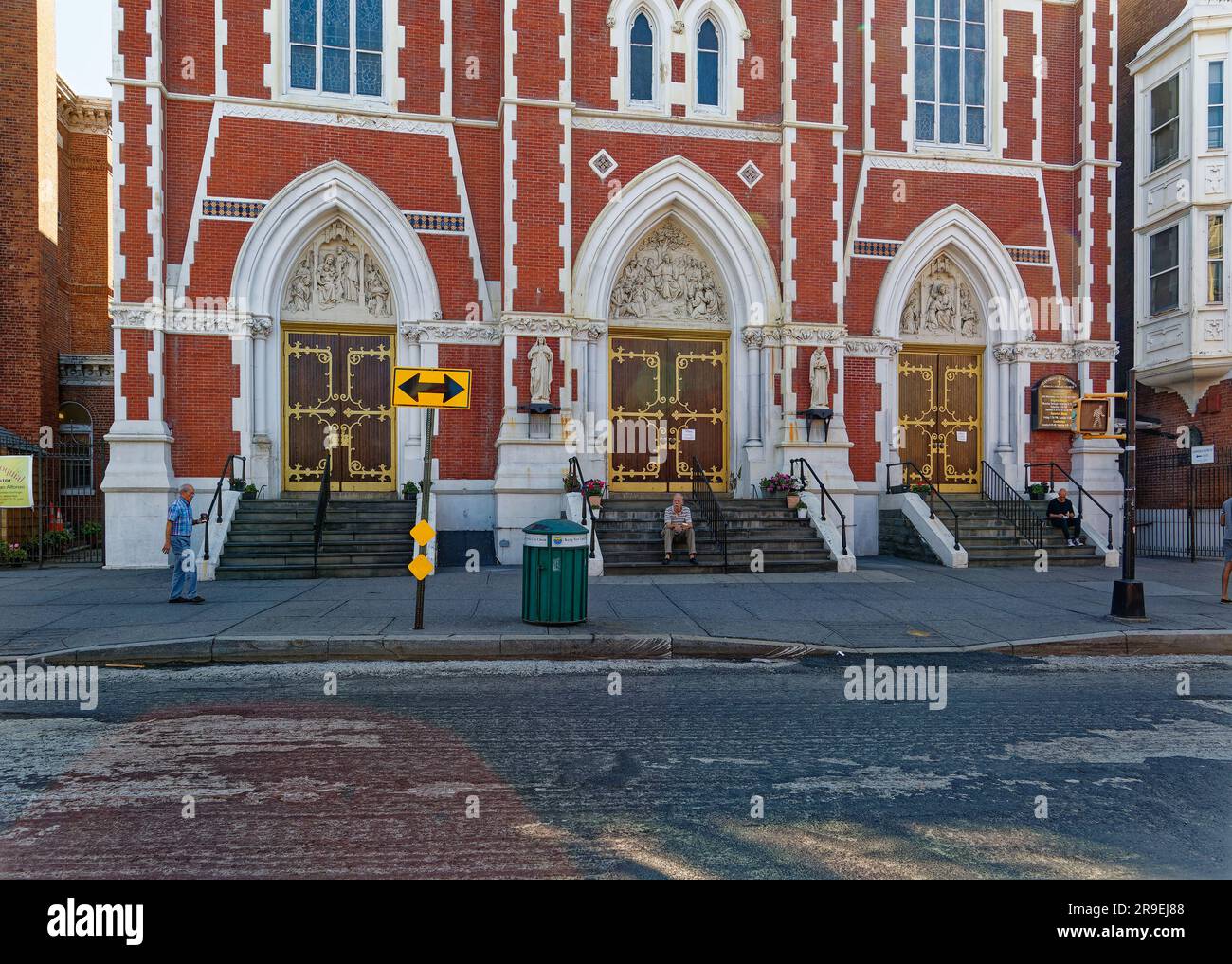 846 876 manhattan avenue hi-res stock photography and images - Alamy