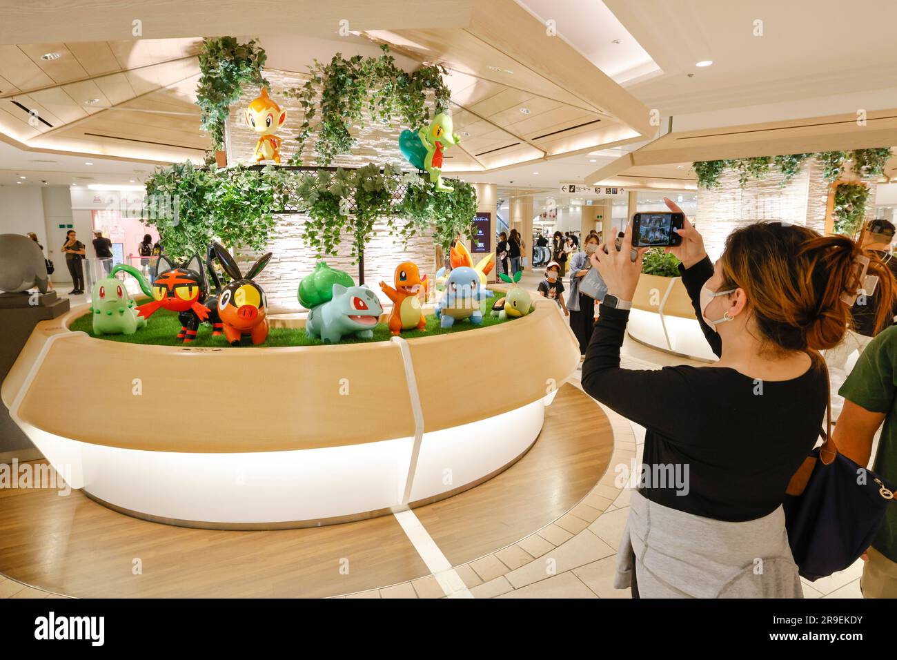 POKEMON CENTER, SNOOPY TOWN, KIDDYLAND A IKEBUKURO, TOKYO Stock Photo ...