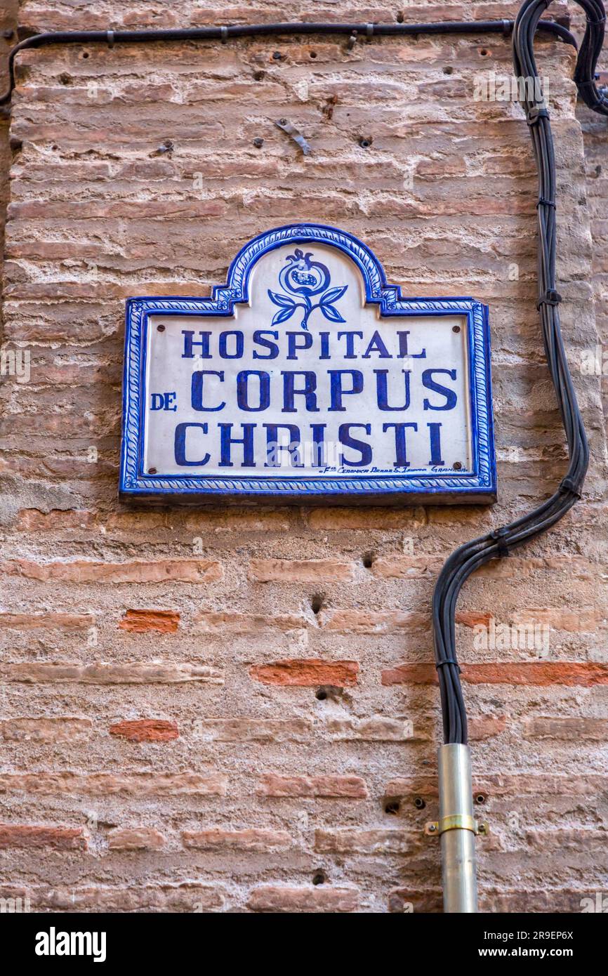 Street sign granada spain hi-res stock photography and images - Alamy