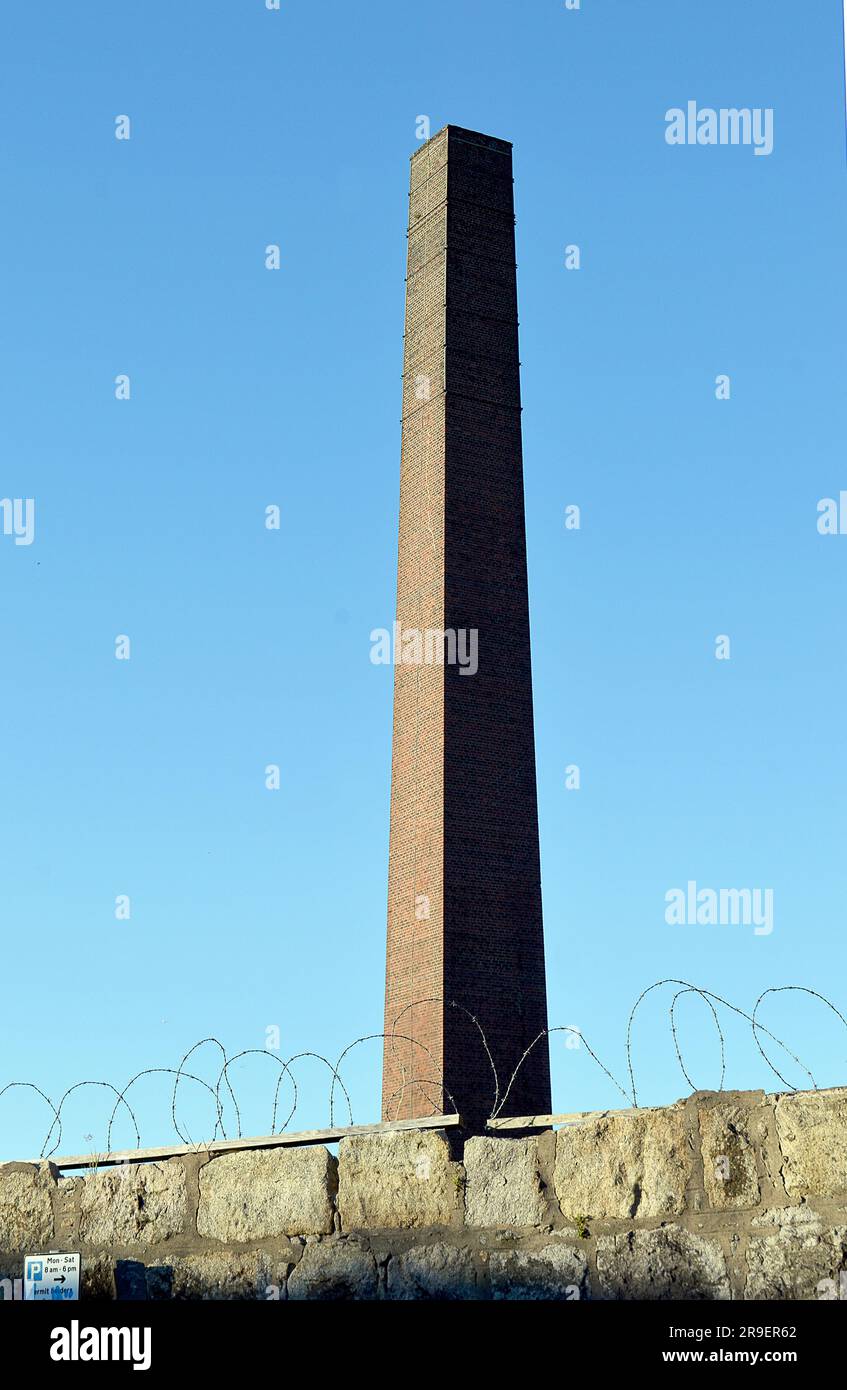 Dust extraction tower hi-res stock photography and images - Alamy