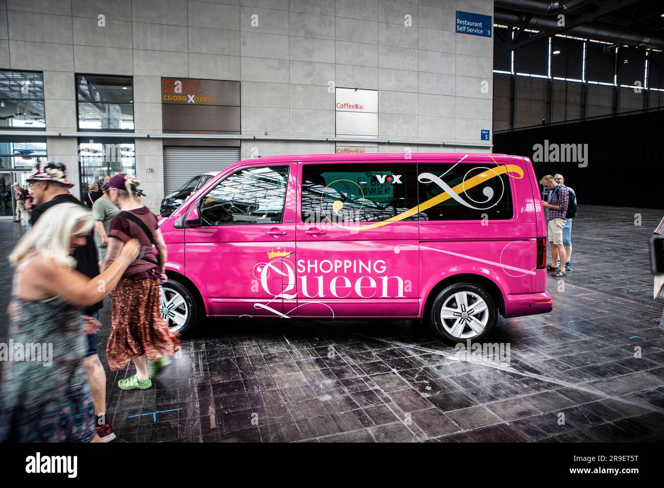 Vw bus festival 2023 hi-res stock photography and images - Alamy