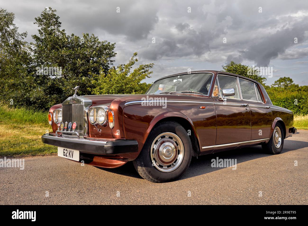 ROLLS ROYCE SILVER SHADOW 2 Brown 1979 luxury British saloon car ...