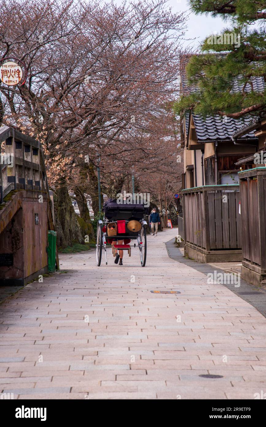 Pulled rickshaw japan hi-res stock photography and images - Alamy