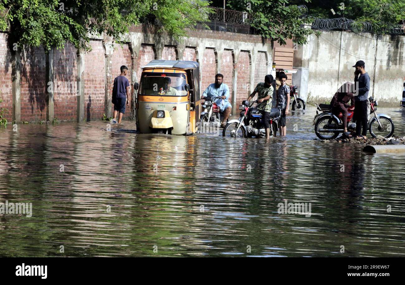 Karachi, Pakistan June 26, 2023. Commuters are facing difficulties in ...