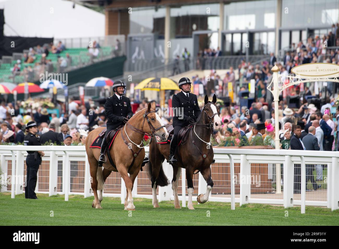 Ascot, Berkshire, UK. 20th June, 2023. Thames Valley Police Mounted ...