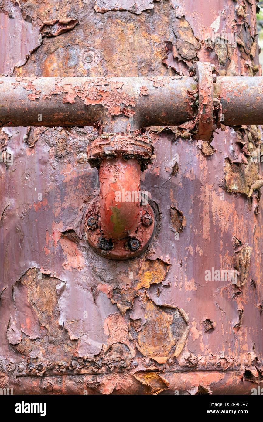 Rusted tanks hi-res stock photography and images - Alamy