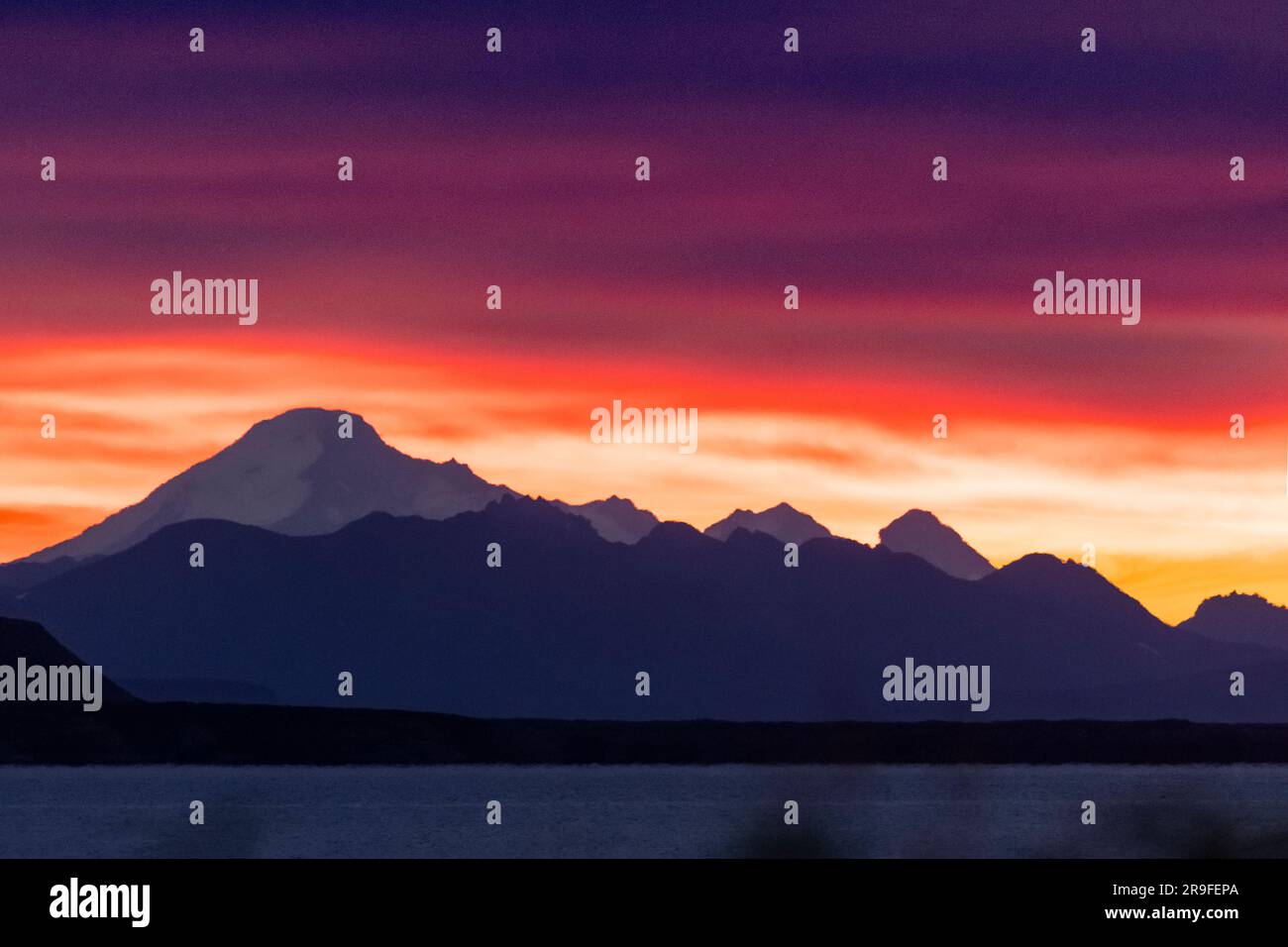 Illiamna Volcano, Sunset, Alaska Stock Photo - Alamy