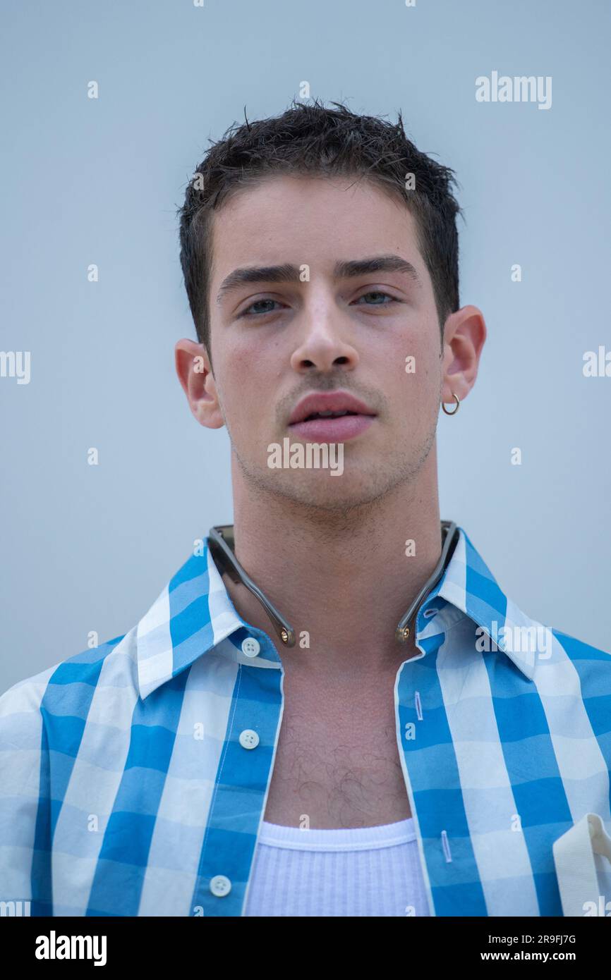 Jacquemus 2023 hi-res stock photography and images - Alamy