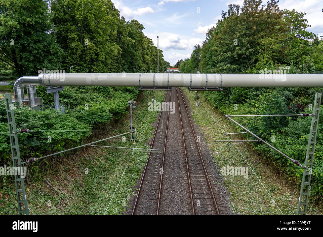 New district heating pipeline of STEAG in Essen, over the railway ...