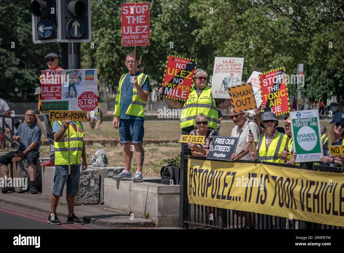 London, UK. 25th June 2023. No to Ulez. Protesters gather at Marble ...