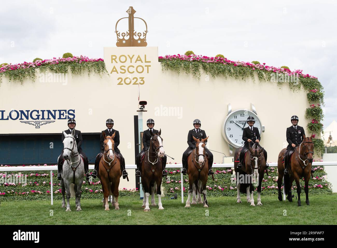 Ascot, Berkshire, UK. 24th June, 2023. Thames Valley Police Mounted ...