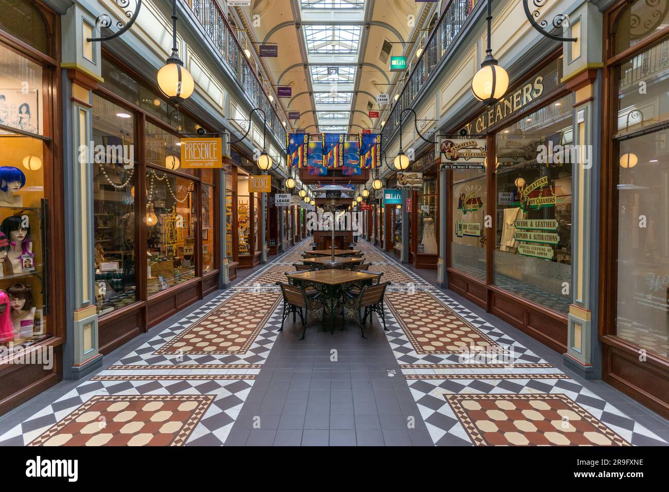 Adelaide arcade hi-res stock photography and images - Alamy