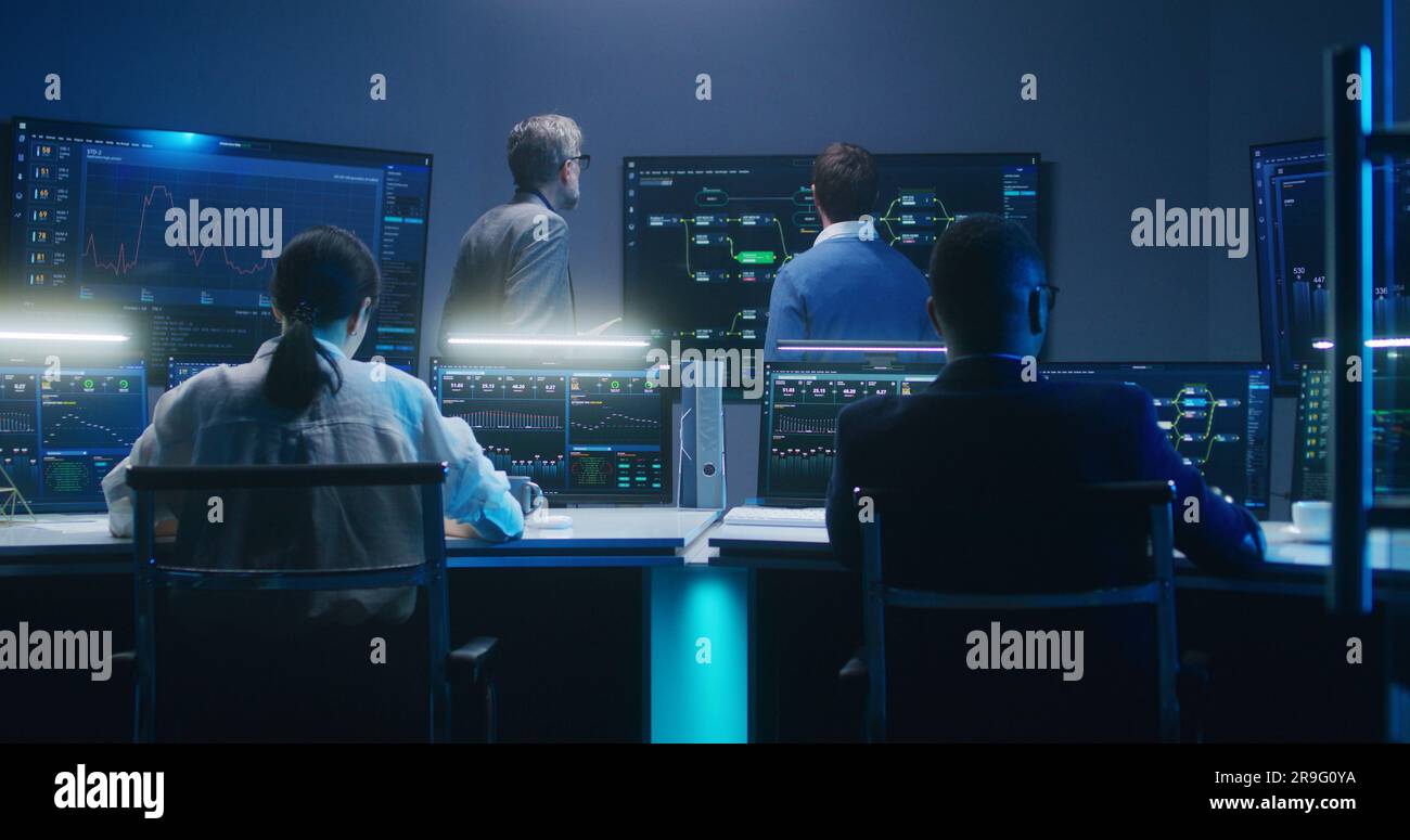 Artificial intelligence specialists hi-res stock photography and images ...