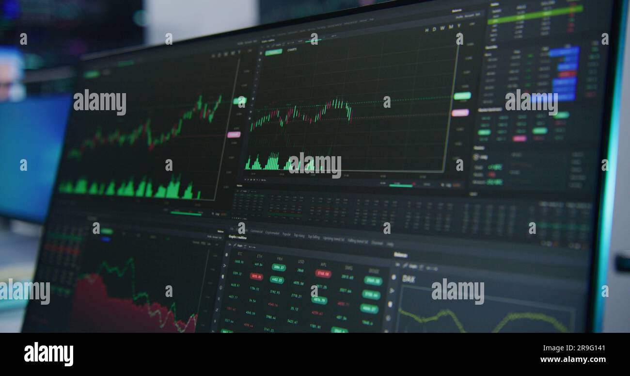 Japanese candlestick chart hi-res stock photography and images - Alamy
