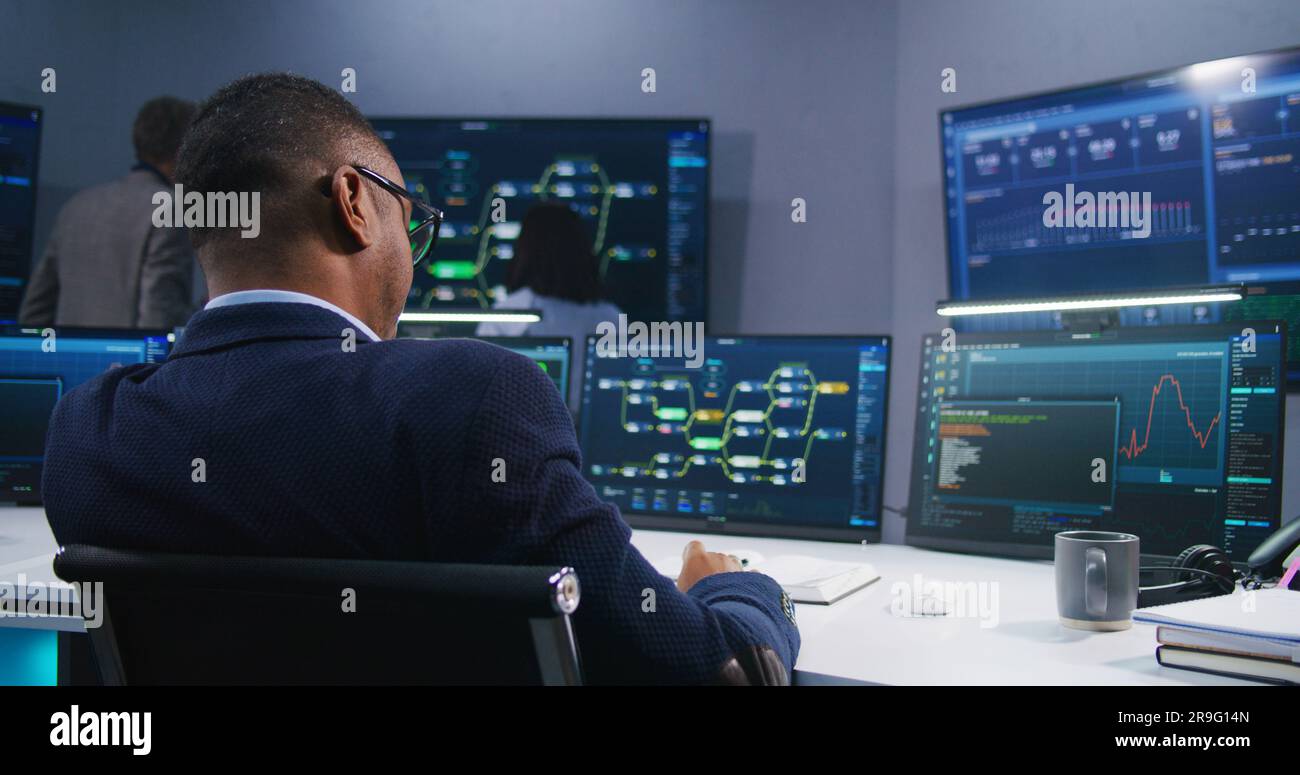 Artificial intelligence specialists hi-res stock photography and images ...