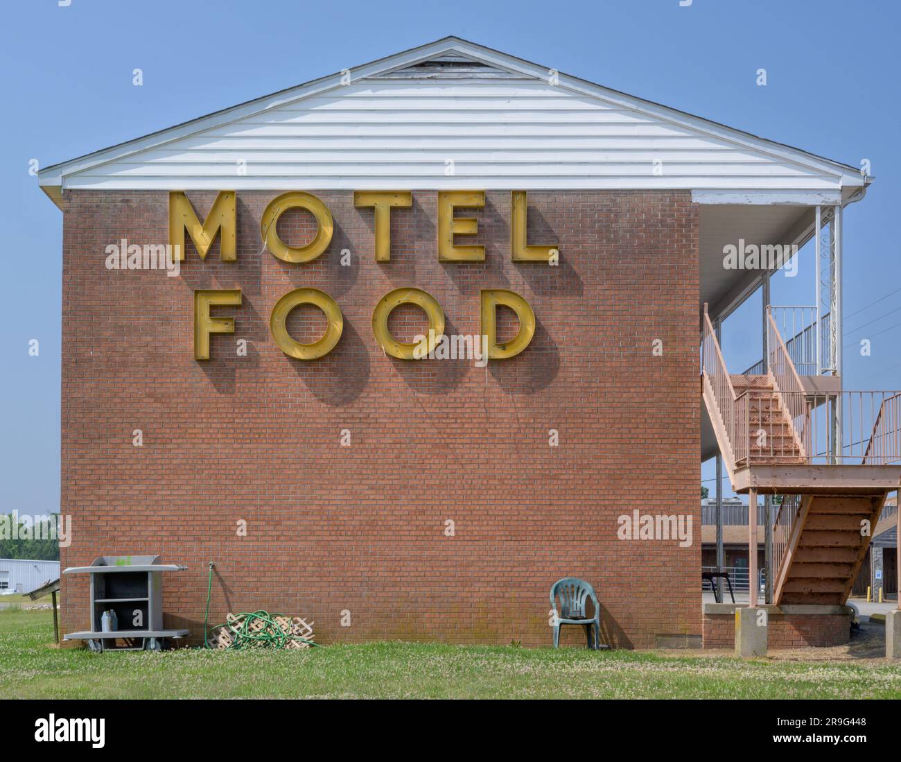 Brick motel hi-res stock photography and images - Alamy
