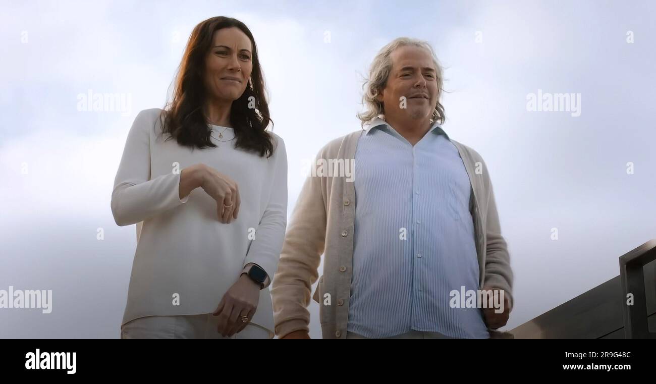NO HARD FEELINGS, from left: Laura Benanti, Matthew Broderick, 2023. © Sony Pictures ...
