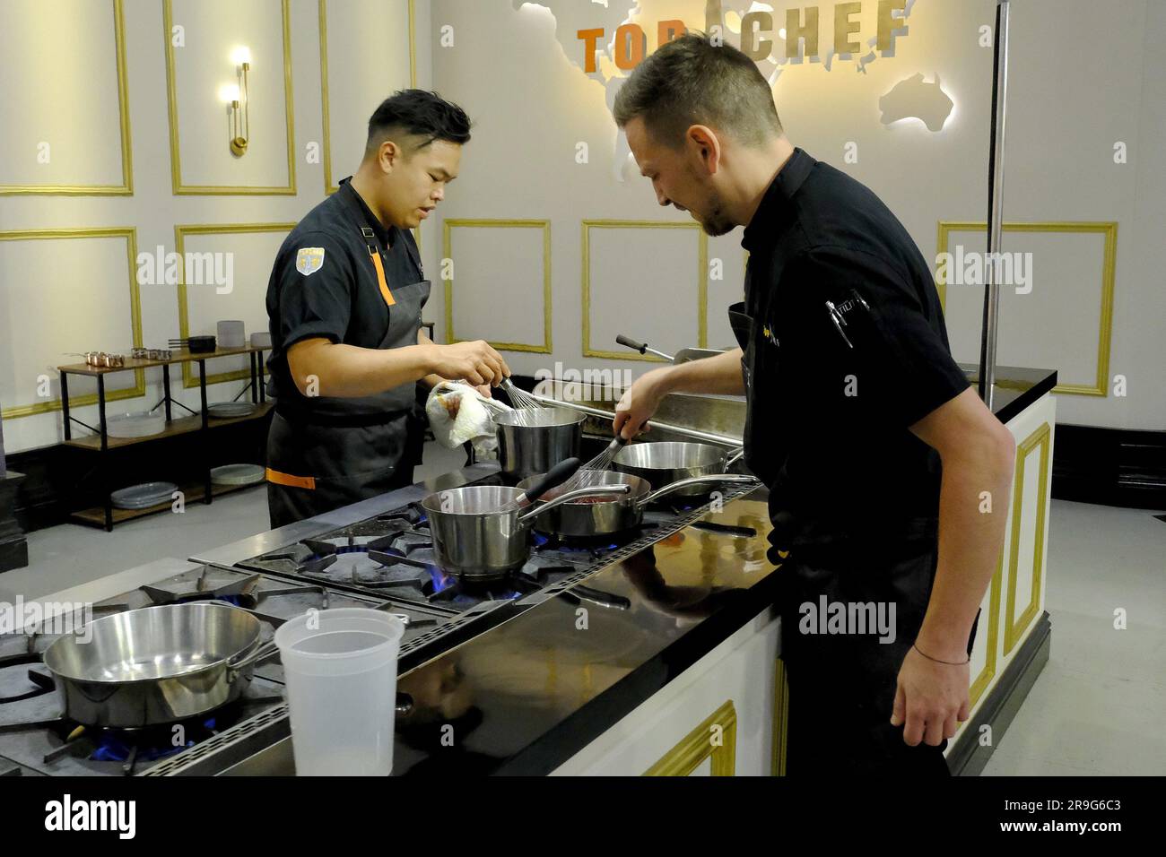 TOP CHEF, (aka TOP CHEF: WORLD ALL STARS), from left: contestants ...