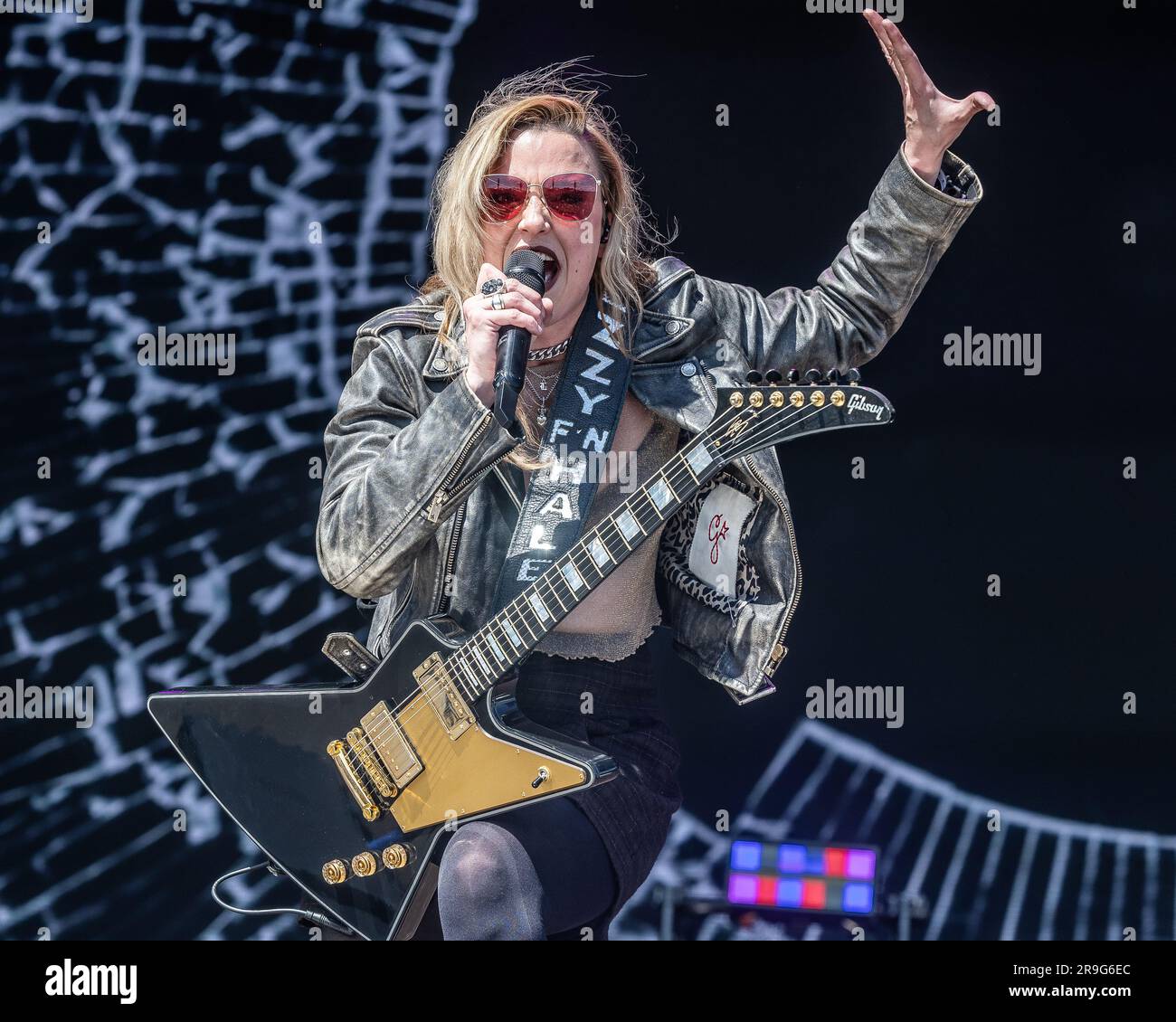 Lzzy hale hi-res stock photography and images - Alamy