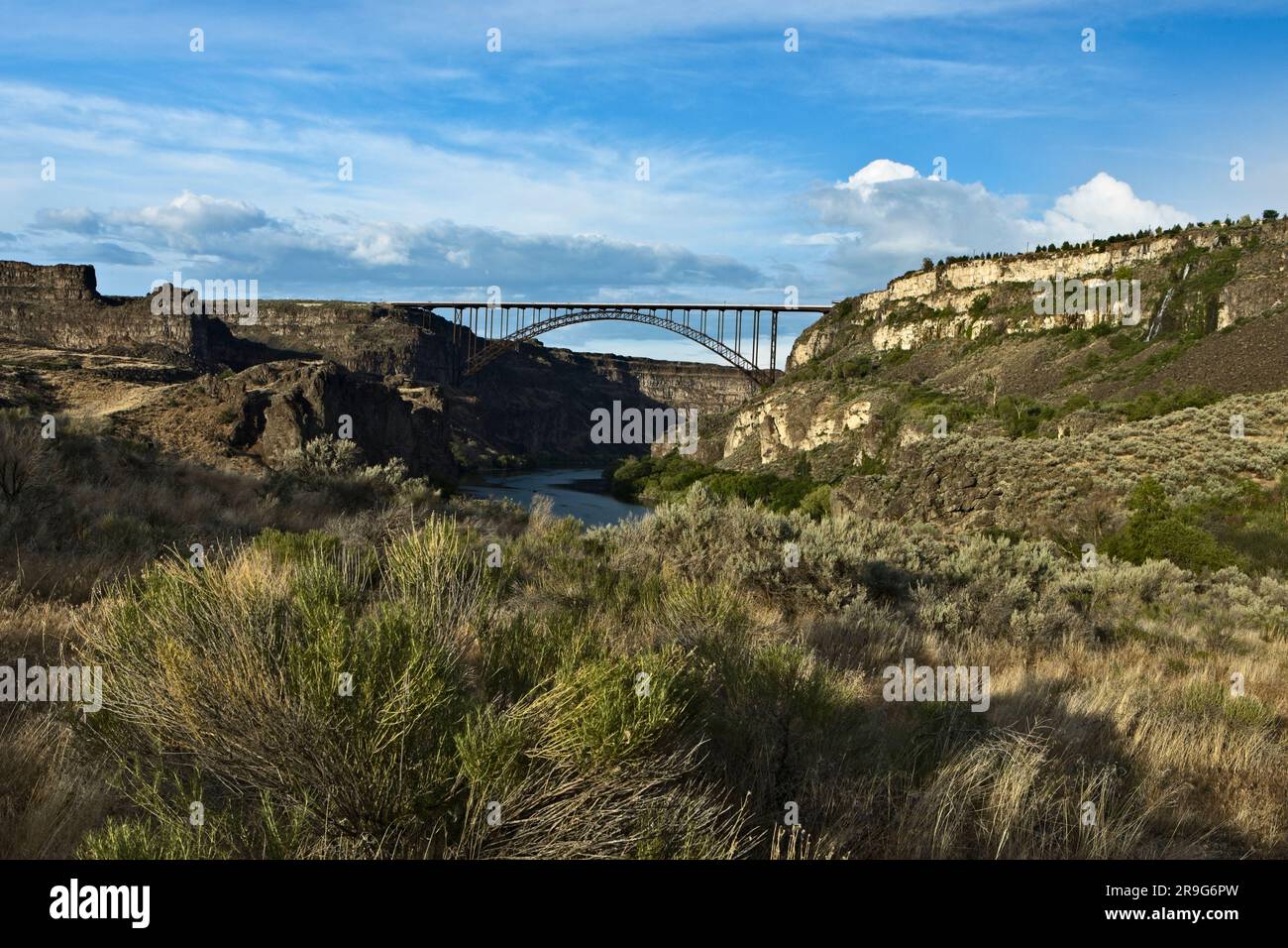 Perrine bridge twin falls hi-res stock photography and images - Alamy