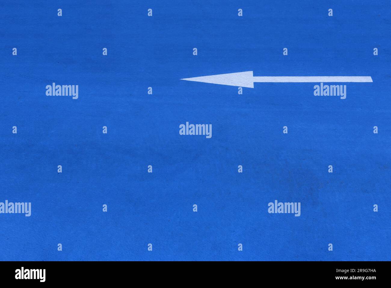 White stucco stain hi-res stock photography and images - Alamy