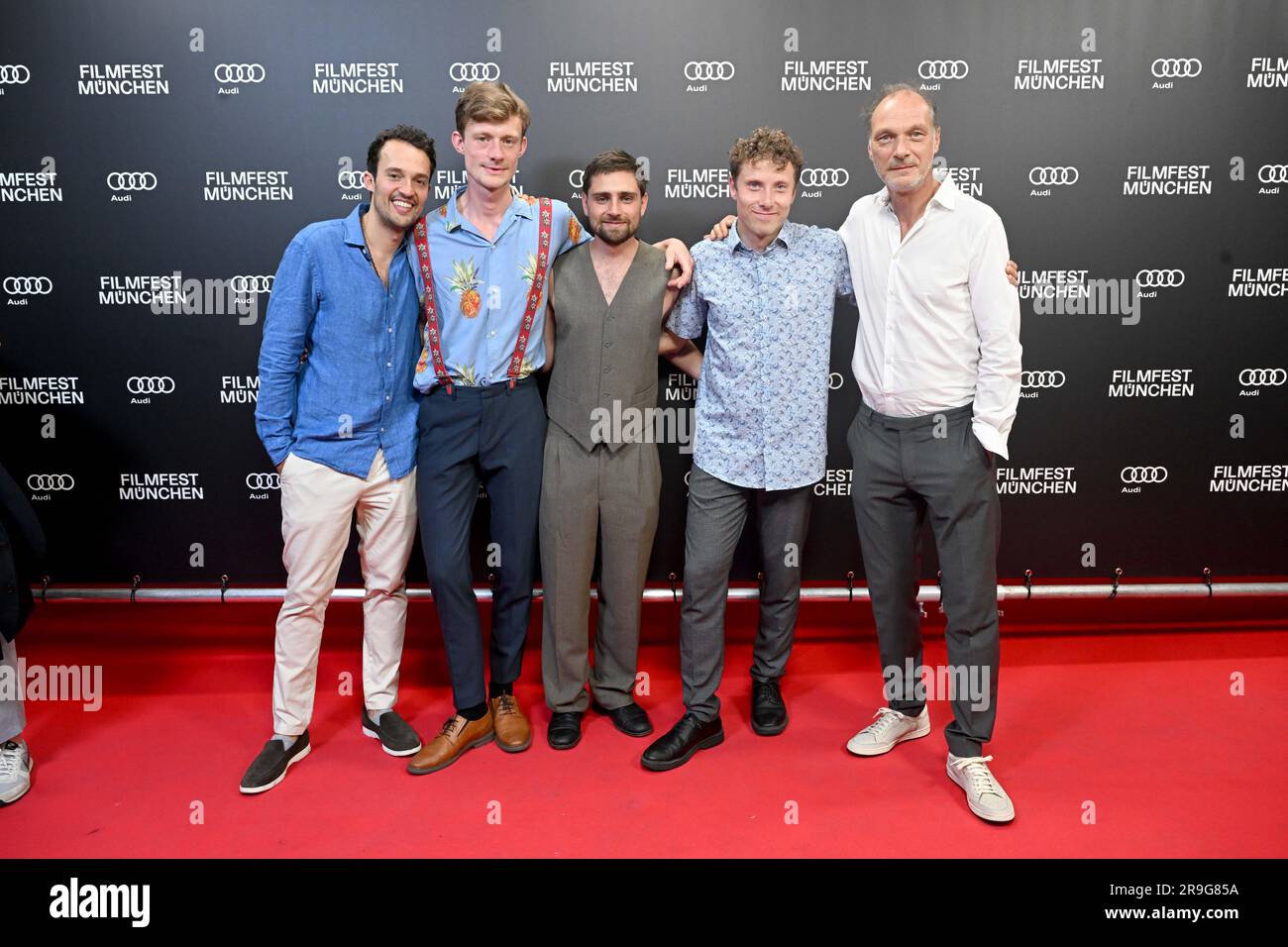Munich, Germany. 26th June, 2023. Actors Moritz Lehmann (l-r), Paul ...
