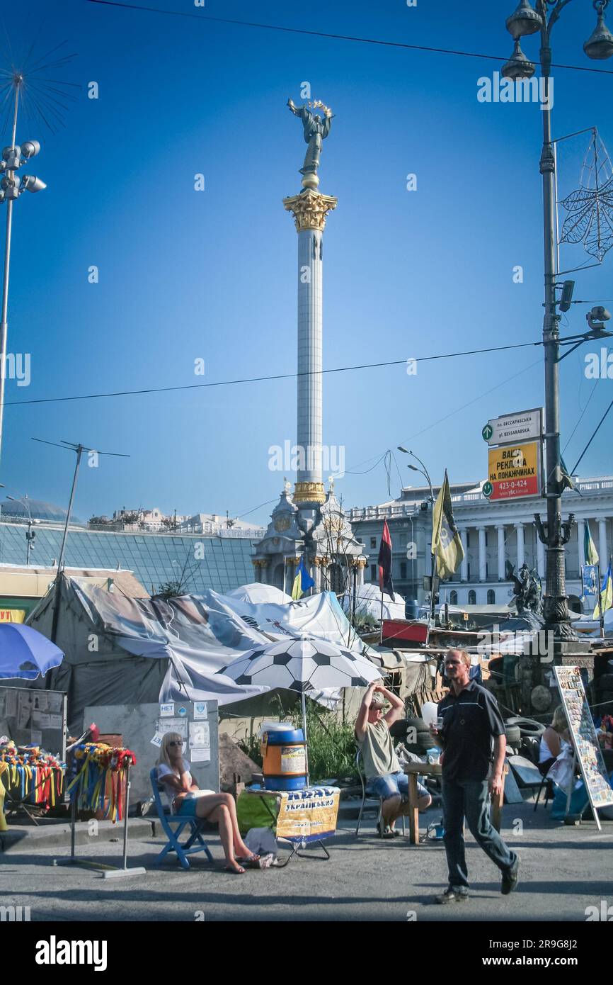 Maidan revolution hi-res stock photography and images - Alamy