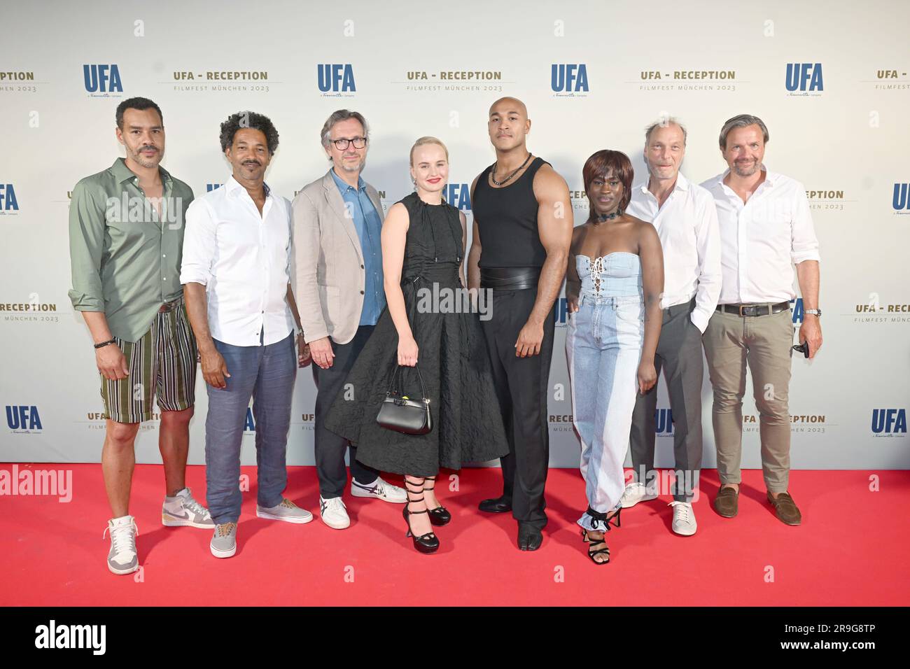 Munich, Germany. 26th June, 2023. The cast of "SAM-Ein Sachse" the ...
