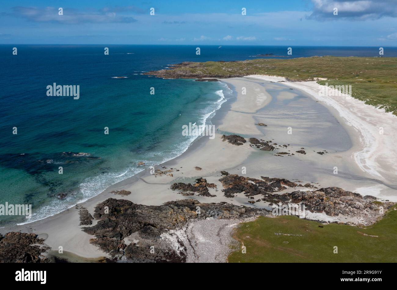 Aerial view of Balevullin Bay beach, Isle of Tiree, Inner Hebrides ...