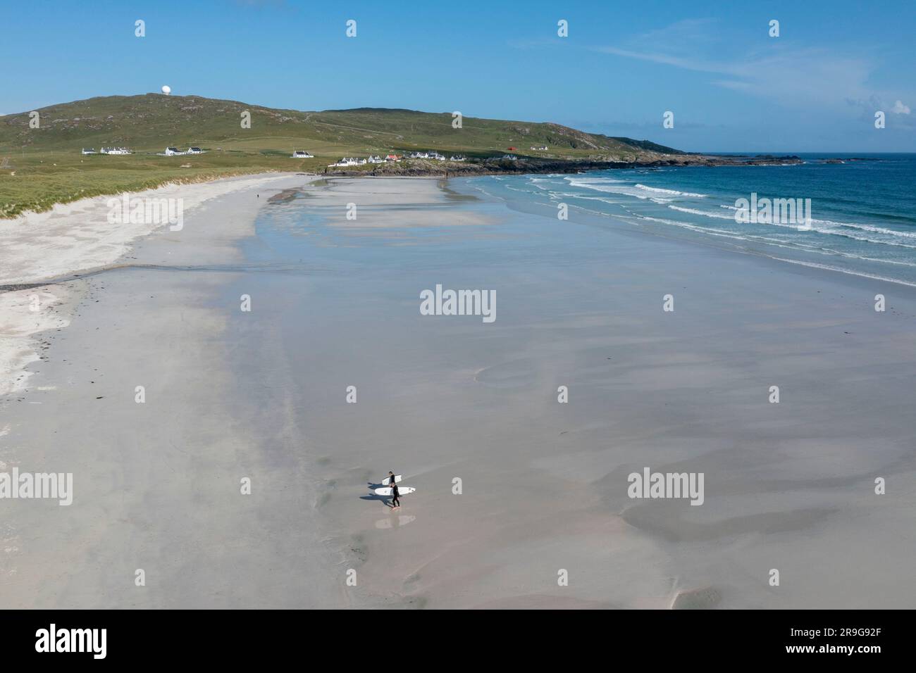 Aerial view of surfers on Balephuil Beach, Balephuil Bay, Isle of Tiree ...