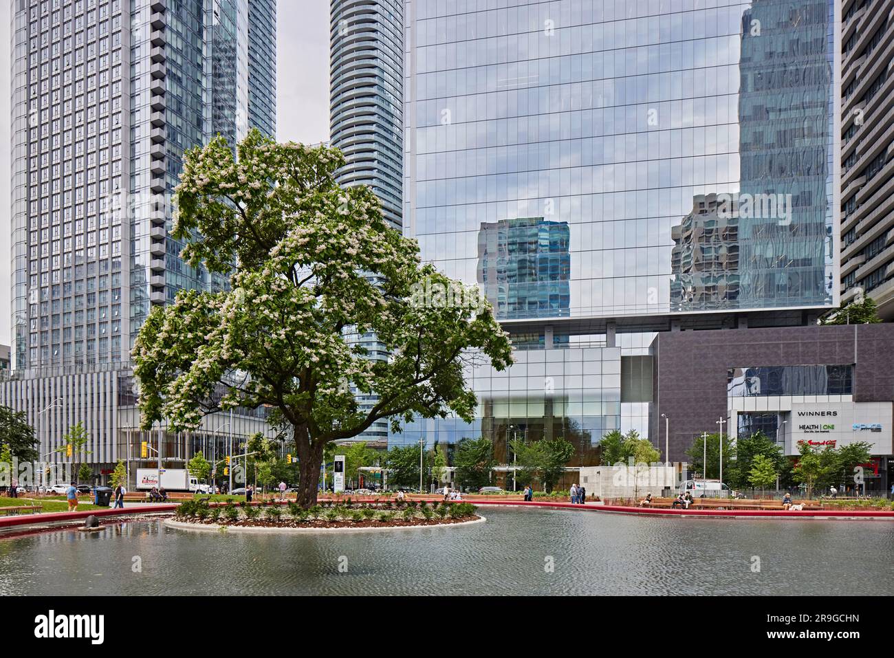 Love Park, Toronto Ontario Stock Photo - Alamy