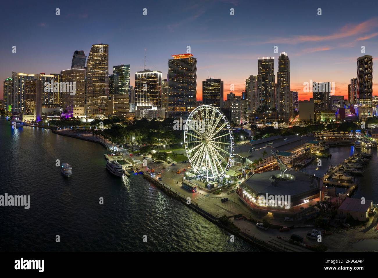 Aerial view of Skyviews Miami Observation Wheel at Bayside Marketplace ...