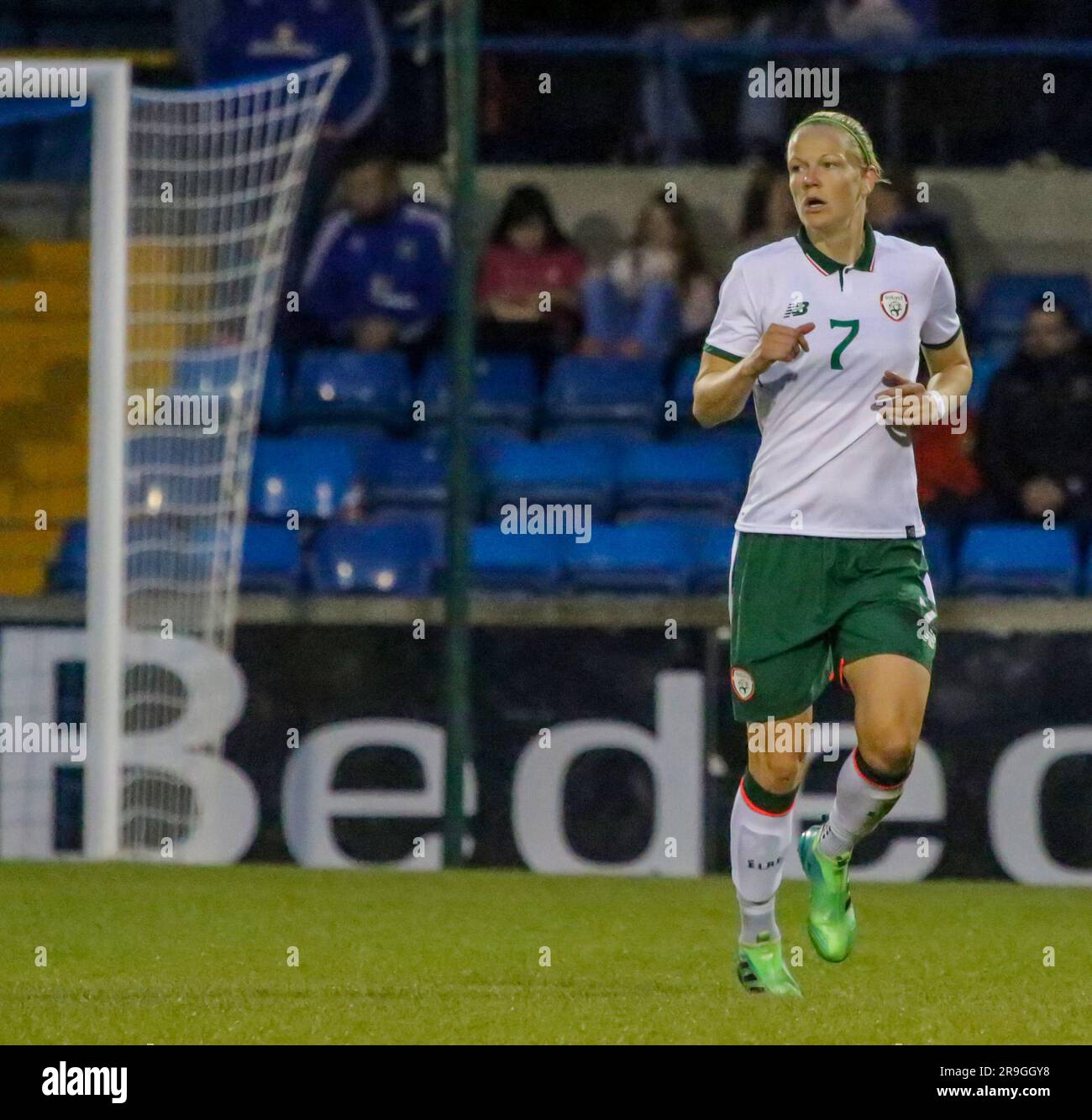 Womens footballer diane caldwell hi-res stock photography and images ...