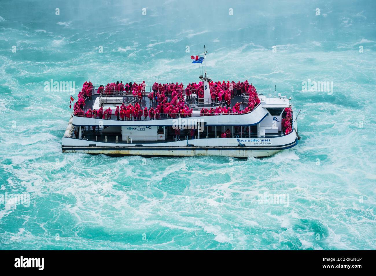 Niagara falls ontario june hi-res stock photography and images - Alamy