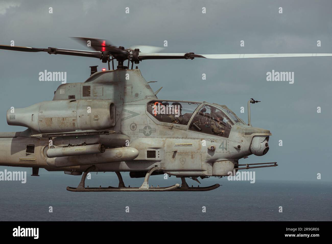 U.S. Marines with Marine Medium Tiltrotor Squadron 265 (Rein.), 31st ...