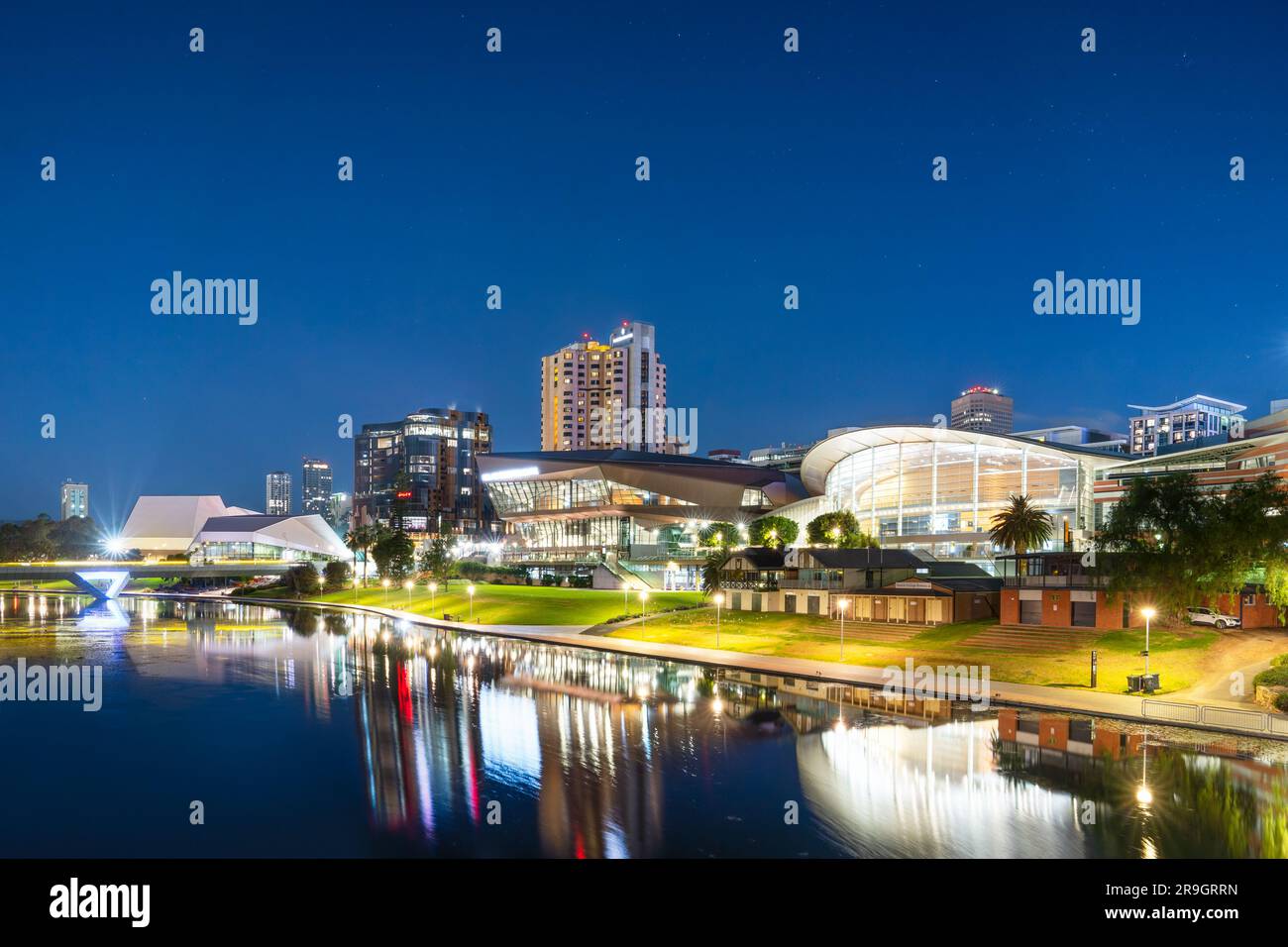 Adelaide skyline hi-res stock photography and images - Alamy